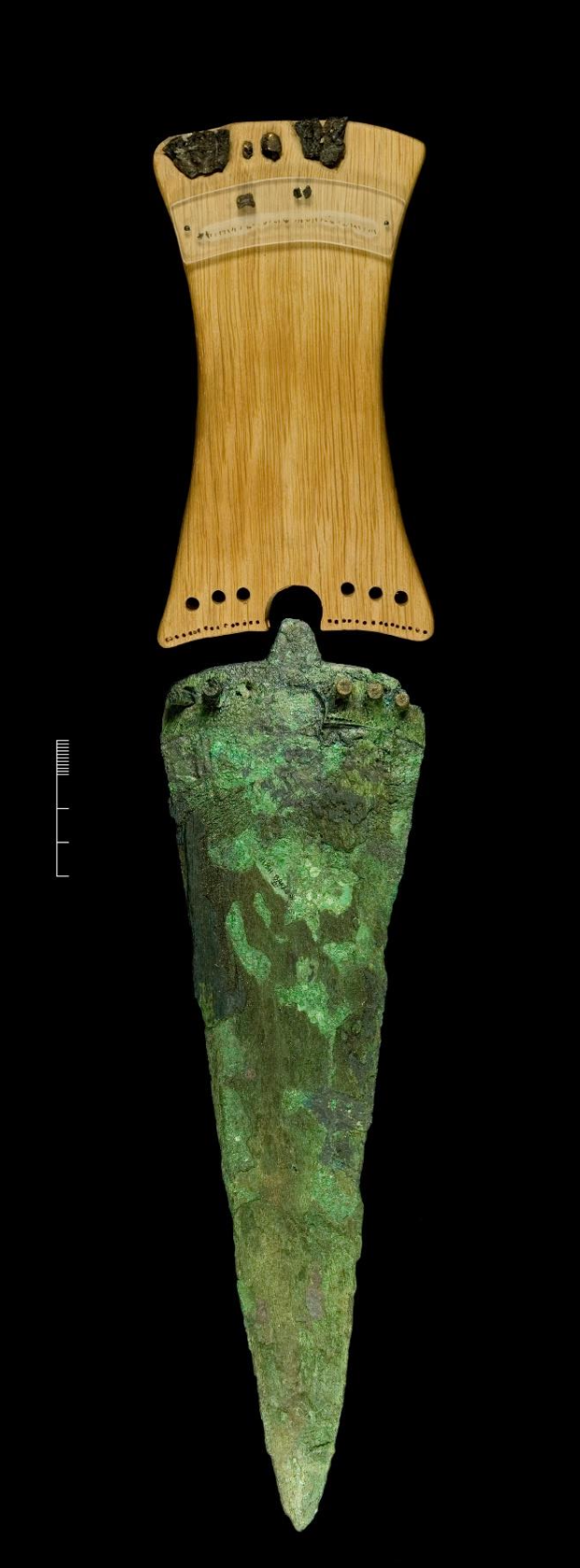 Early Bronze Age - Wiltshire Museum Research Framework